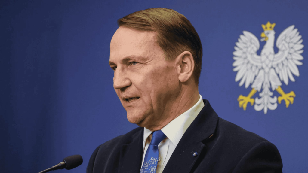 Nawrocki publicznie upokorzył Sikorskiego. Padły mocne słowa — daily24